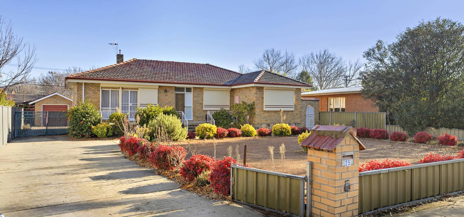 25 Majura Avenue DICKSON, ACT 2602 is for Sale on Zango | Zango