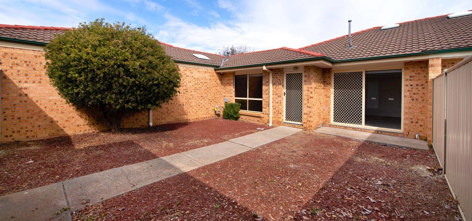 7/19 Bural Court NGUNNAWAL, ACT 2913 is for Rent on Zango | Zango