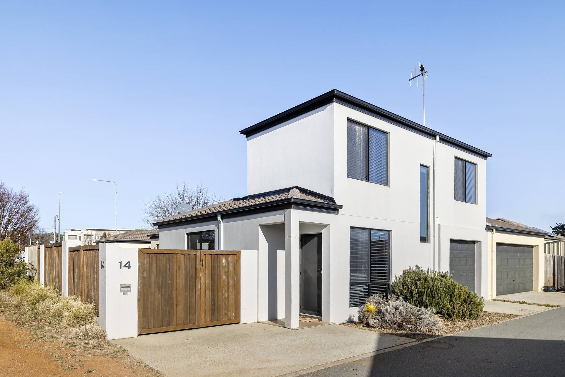 93 Morgan Crescent, Curtin | Zango