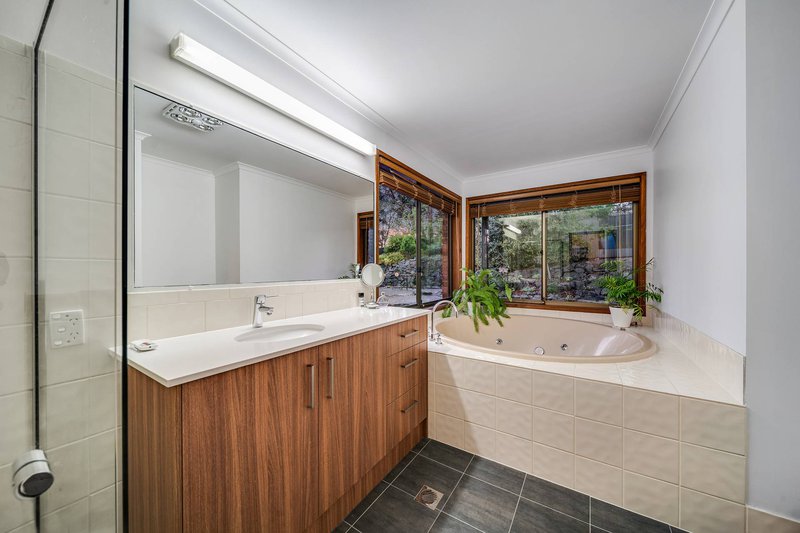 Who is the proud owner of this record-breaking $1.5m home in Oxley? | Zango